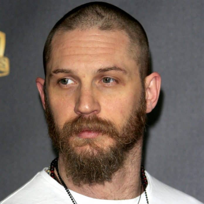 How to Choose the Best Beard to Match Your Hair Style (Guide)