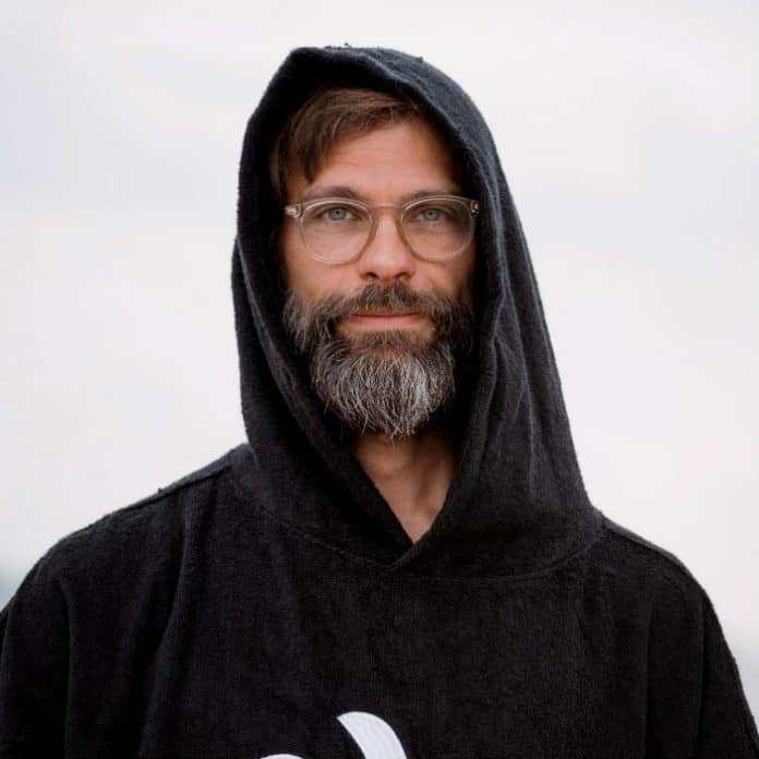 Salt and Pepper Beard Style: How to Get it, Best Styles, & More
